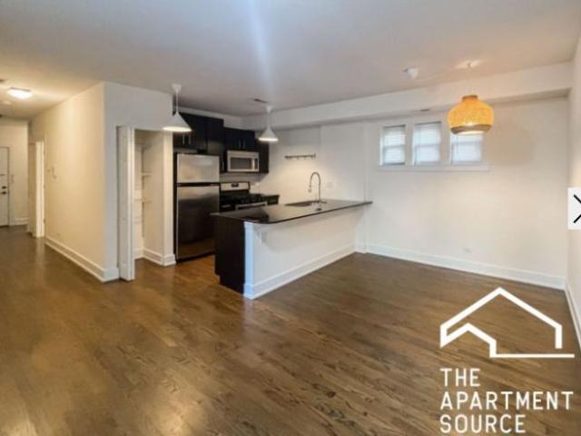 1 Br, 1 bath, Condo 5062 N Winchester Ave
