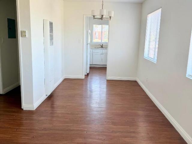 1 Br, 1 bath, Condo 508 N Kenmore