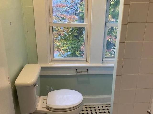1 Br, 1 bath, Condo 50 Walnut St