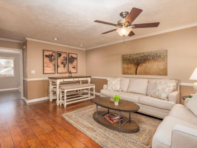 1 Br, 1 bath, Condo 510 E Gillespie St