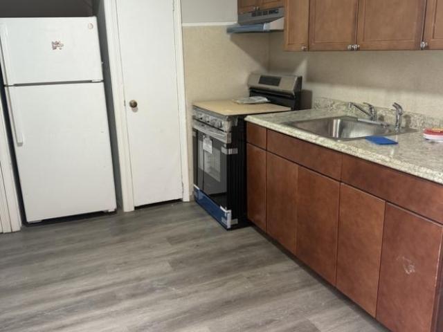 1 Br, 1 bath, Condo 511 George St