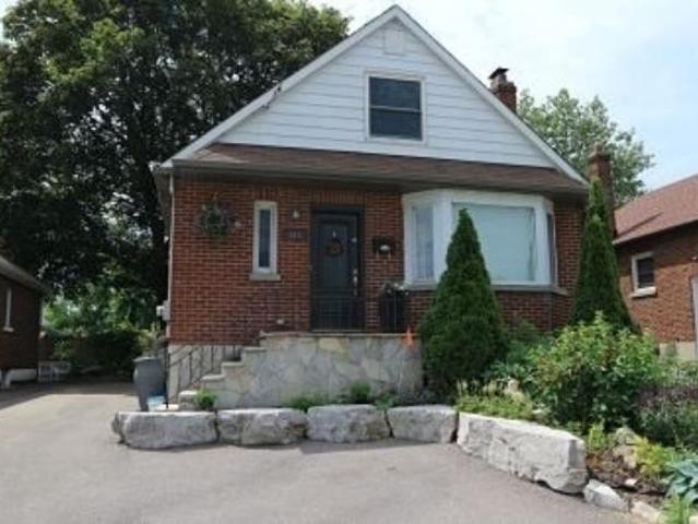 1 Br, 1 bath, Condo 513 Bond Street East