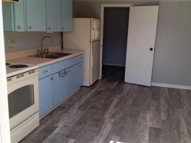 1 Br, 1 bath, Condo 5140 70th St N