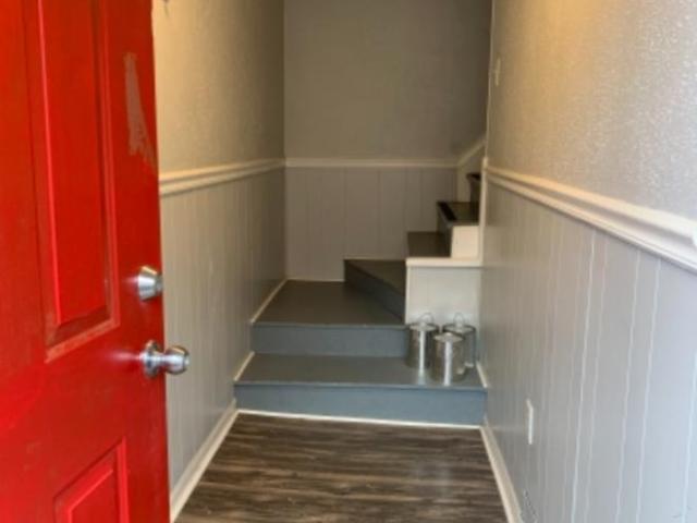 1 Br, 1 bath, Condo 514 1/2 Eben Ave