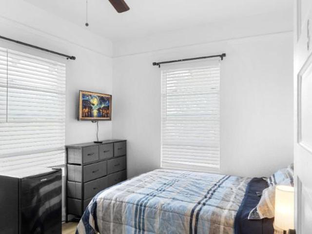 1 Br, 1 bath, Condo 518 N Ohio Ave