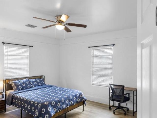 1 Br, 1 bath, Condo 518 N Ohio Ave