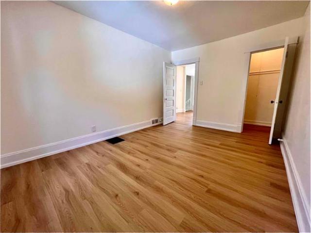 1 Br, 1 bath, Condo 521 Burbank Ave