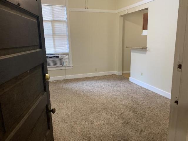 1 Br, 1 bath, Condo 524 23rd