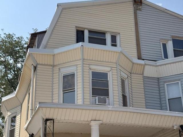 1 Br, 1 bath, Condo 527 East Chelten Avenue