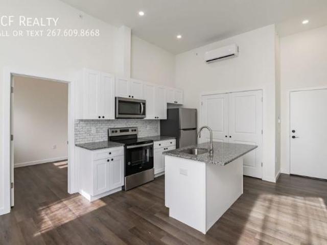 1 Br, 1 bath, Condo 5303 Chester Avenue