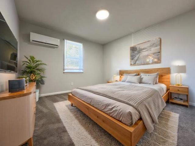 1 Br, 1 bath, Condo 5312 Justin Court
