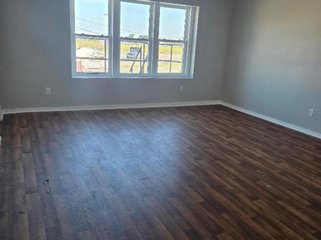 1 Br, 1 bath, Condo 531 W Main