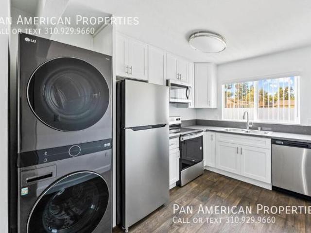 1 Br, 1 bath, Condo 533 E Washington Ave