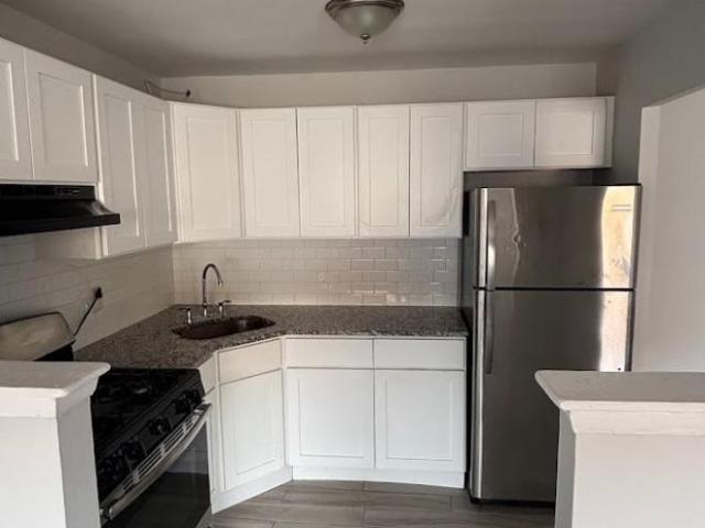 1 Br, 1 bath, Condo 538 W 7th St