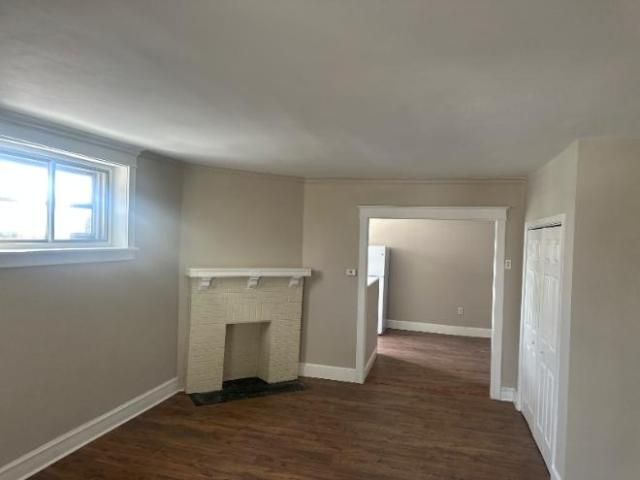 1 Br, 1 bath, Condo 5400 Euclid Street