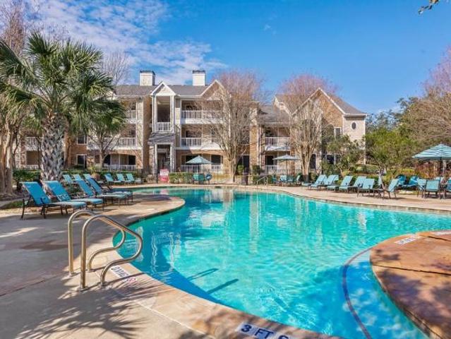 1 Br, 1 bath, Condo 5400 W Parmer Ln