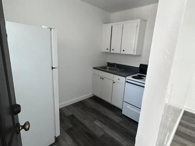 1 Br, 1 bath, Condo 5410 NW 13th Ave