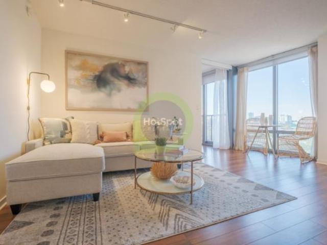 1 Br, 1 bath, Condo 542 N Kingsbury Ave