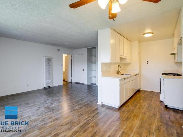 1 Br, 1 bath, Condo 5452 Corteen Pl