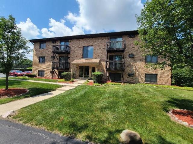 1 Br, 1 bath, Condo 547 Brookside
