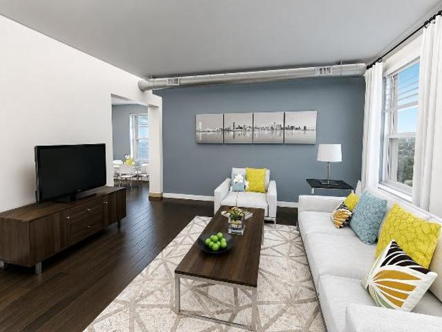 1 Br, 1 bath, Condo 550 New Holland Ave