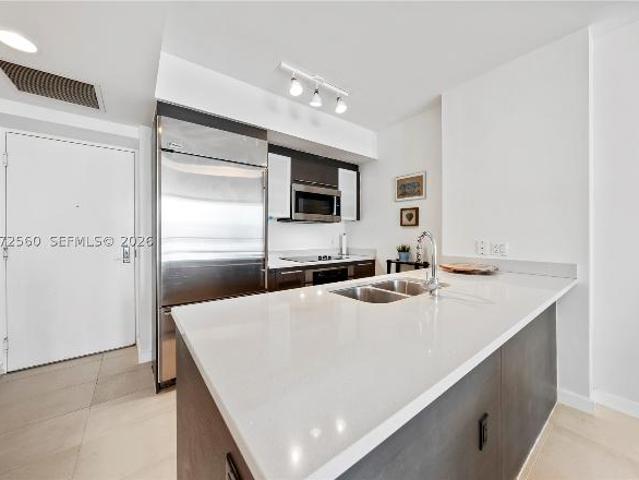 1 Br, 1 bath, Condo 55 SE 6th St