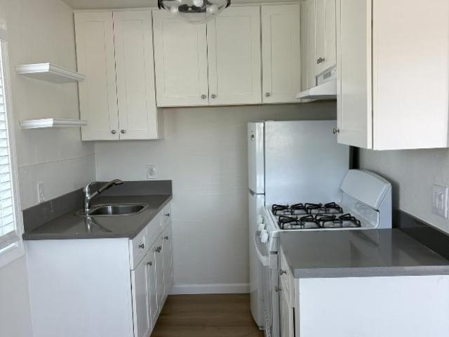 1 Br, 1 bath, Condo 5600 El Dorado Ave