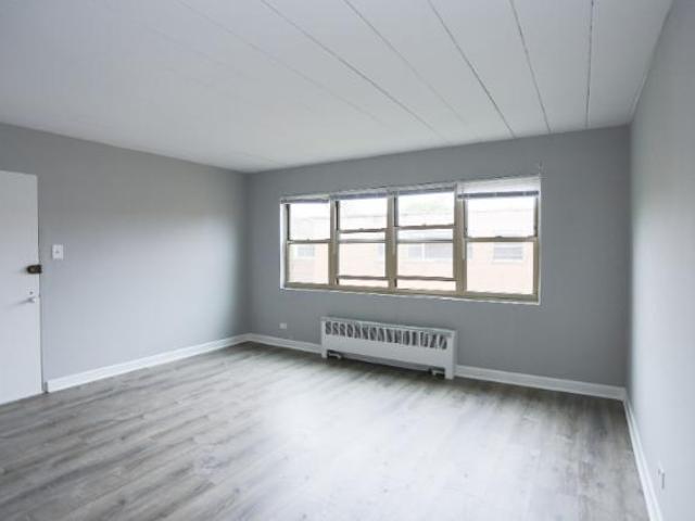 1 Br, 1 bath, Condo 5649 Christiana