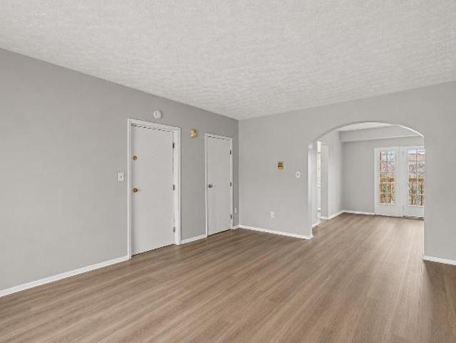 1 Br, 1 bath, Condo 564 Glenwood Ave