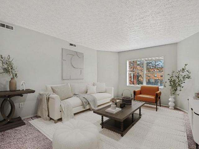 1 Br, 1 bath, Condo 564 Glenwood Ave