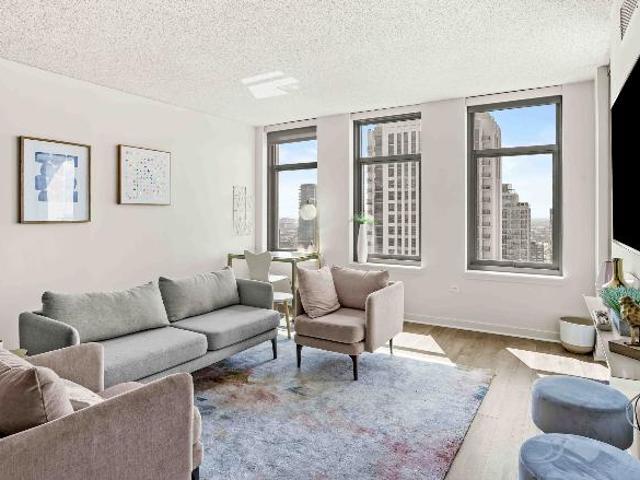 1 Br, 1 bath, Condo 564 W Kinzie St