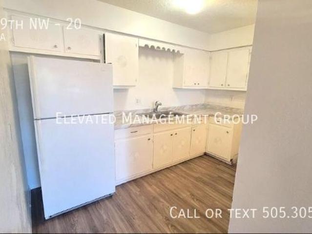 1 Br, 1 bath, Condo 565 59th Nw