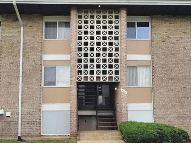 1 Br, 1 bath, Condo 566 Wilson Bridge Dr