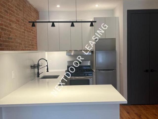 1 Br, 1 bath, Condo 568 Communipaw Ave