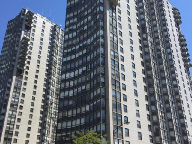1 Br, 1 bath, Condo 5701 N Sheridan Road
