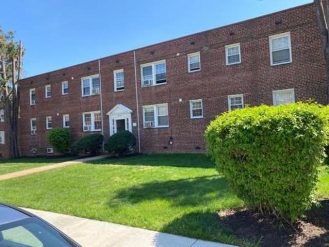 1 Br, 1 bath, Condo 5712 Washington Blvd
