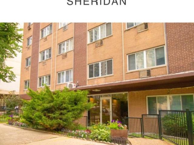 1 Br, 1 bath, Condo 5746 N Sheridan Rd