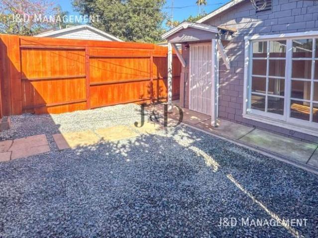1 Br, 1 bath, Condo 574 Mcintosh Street