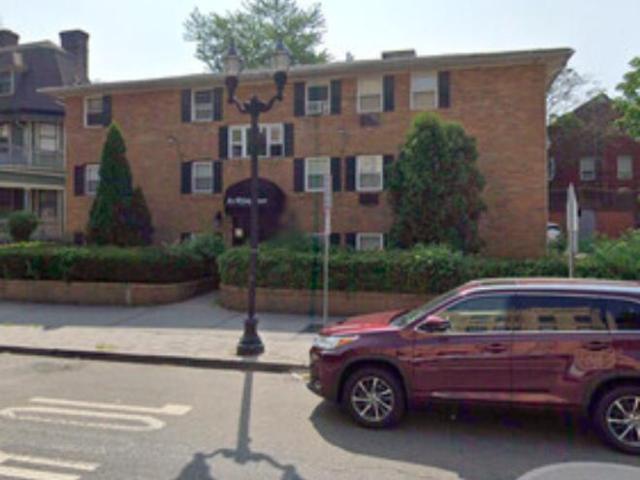 1 Br, 1 bath, Condo 590 Bergen Ave