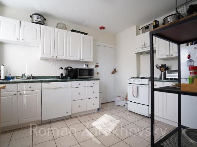 1 Br, 1 bath, Condo 5 Ashford Court