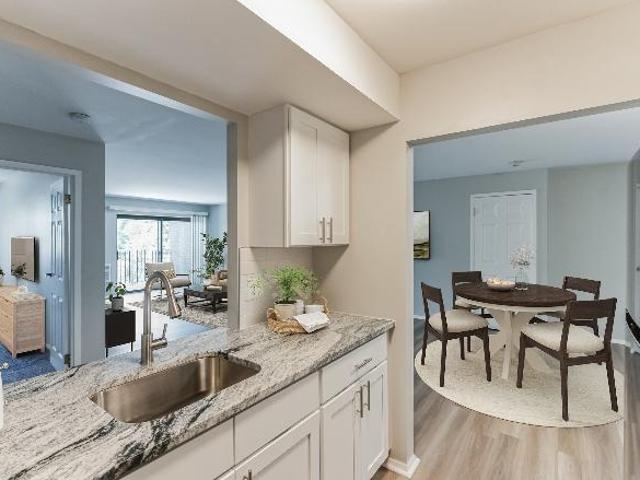 1 Br, 1 bath, Condo 5 Georgetown Dr