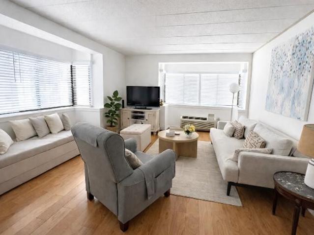 1 Br, 1 bath, Condo 5 Linden Street