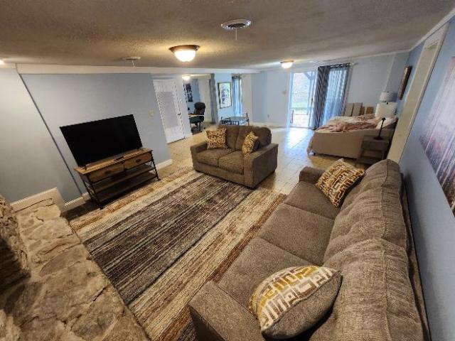 1 Br, 1 bath, Condo 5 Saint Andrews Rd