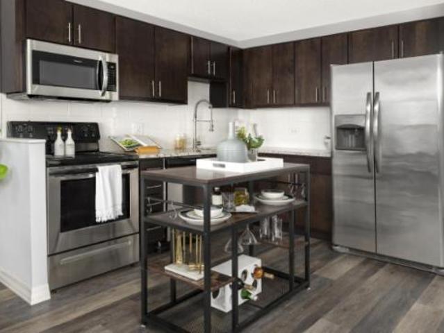 1 Br, 1 bath, Condo 5 West Chestnut St