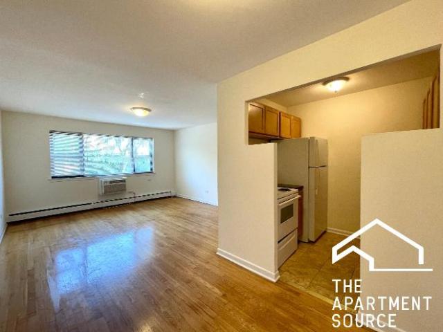 1 Br, 1 bath, Condo 6002 North Kenmore
