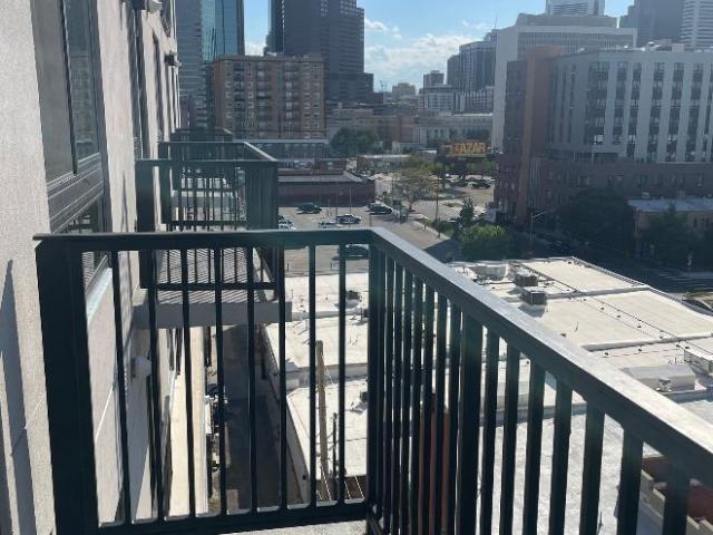 1 Br, 1 bath, Condo 600 Park Avenue West