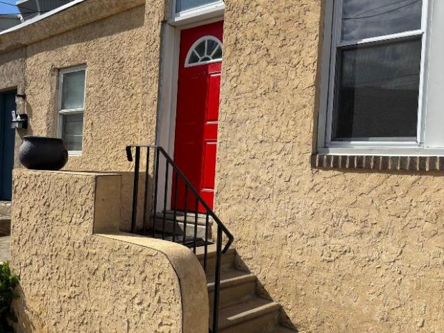 1 Br, 1 bath, Condo 6019 Hazel Avenue