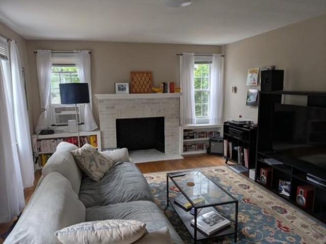 1 Br, 1 bath, Condo 601 Pitt Street