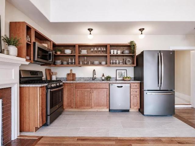 1 Br, 1 bath, Condo 602 Congress St