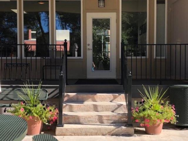 1 Br, 1 bath, Condo 60 Douglas Lane
